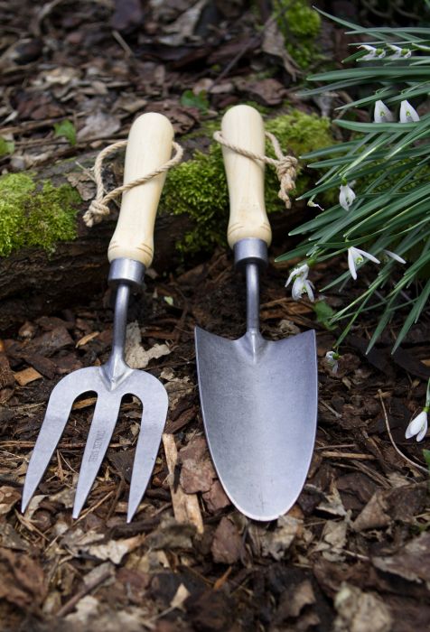 Trowel for gardening store